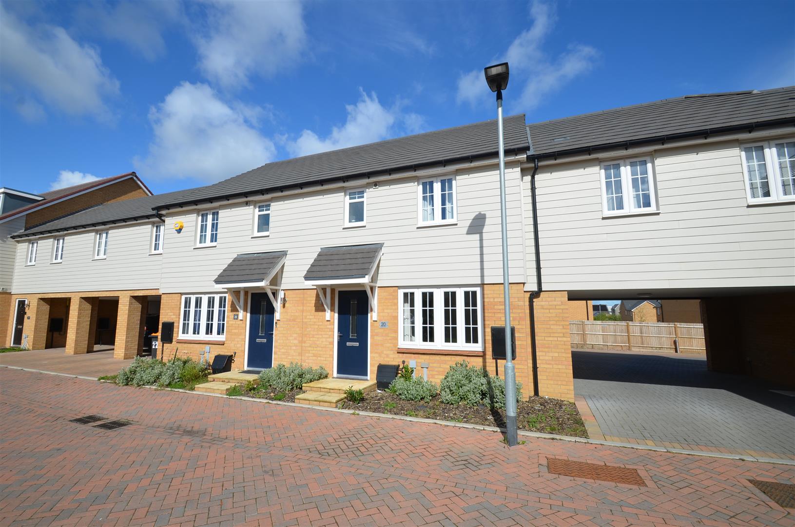 20, Lakeside Drive - Sheridan's Estates